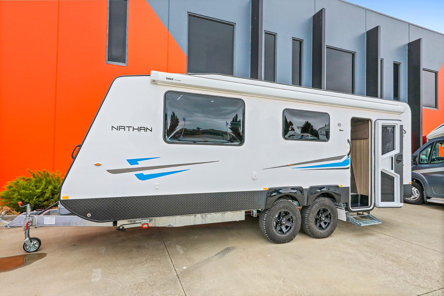 PREMIUM RANGE - Avan Adelaide