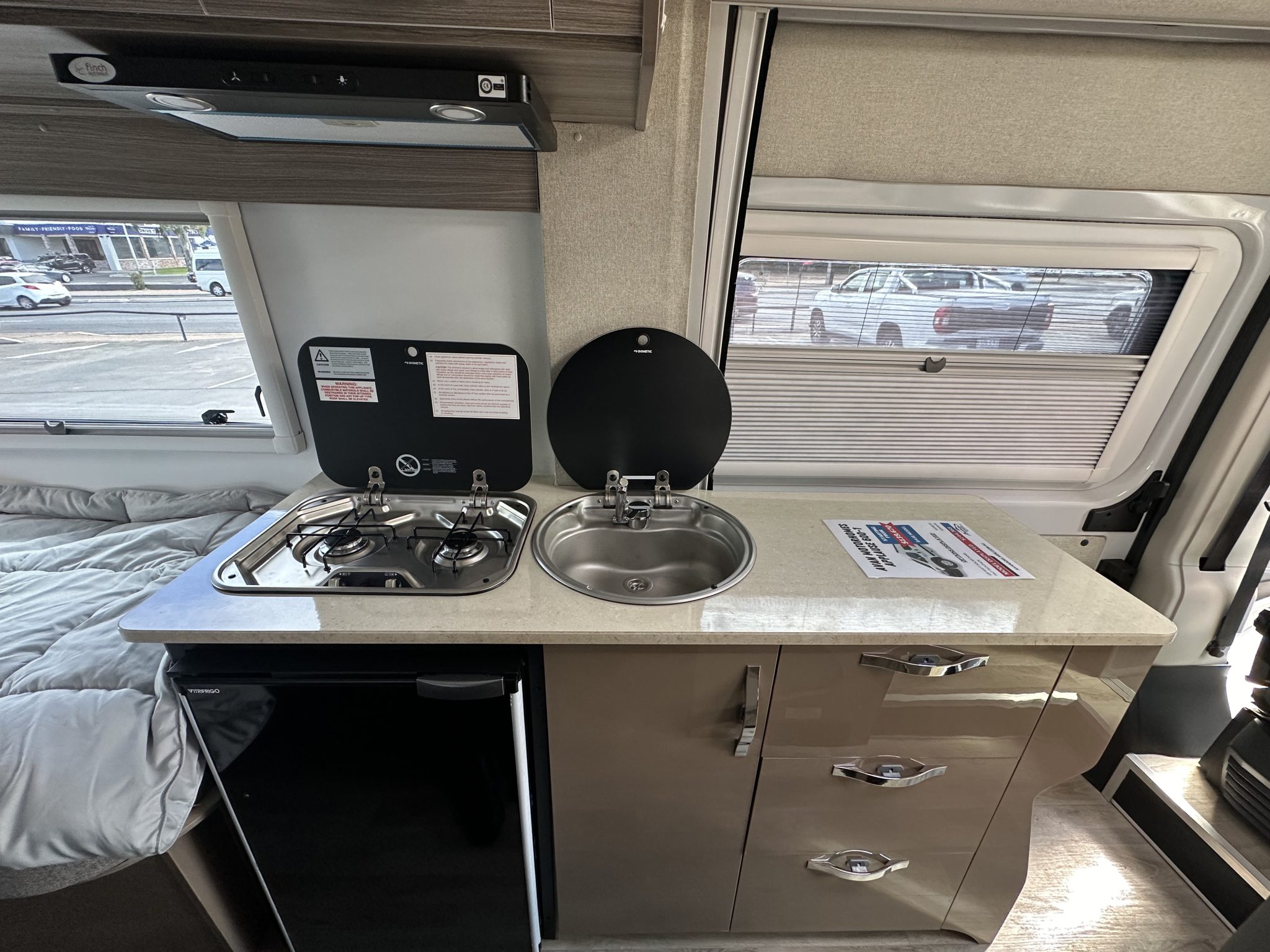 AVAN APPLAUSE 600 SINGLE BED MOTORHOME - Ready For Delivery! - Avan ...