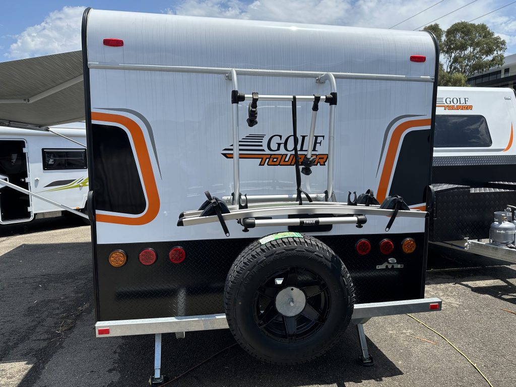 GOLF TOURER 577 FAMILY CARAVAN WITH TRIPLE BUNKS - Avan Adelaide