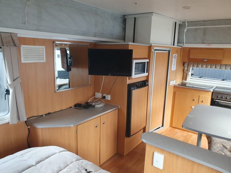 2010 Avan Liam Poptop Shower Toilet Caravan - Avan Adelaide