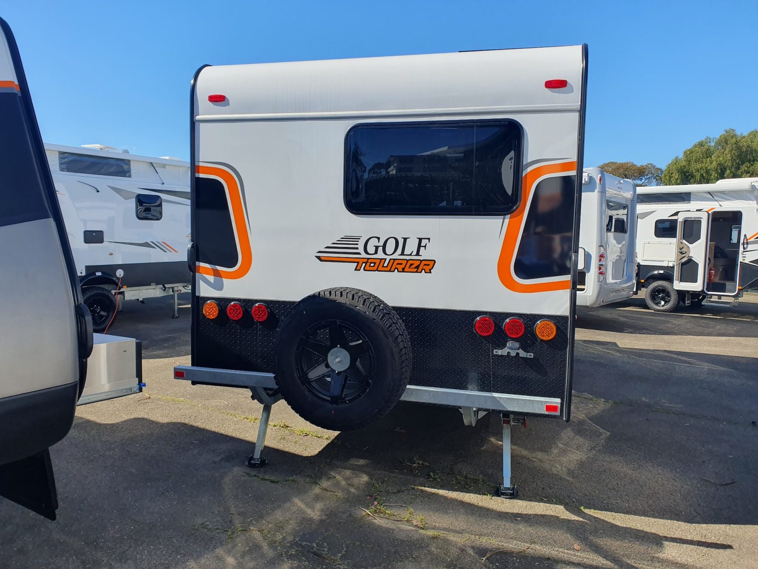 Golf Tourer 556 Caravan - Avan Adelaide