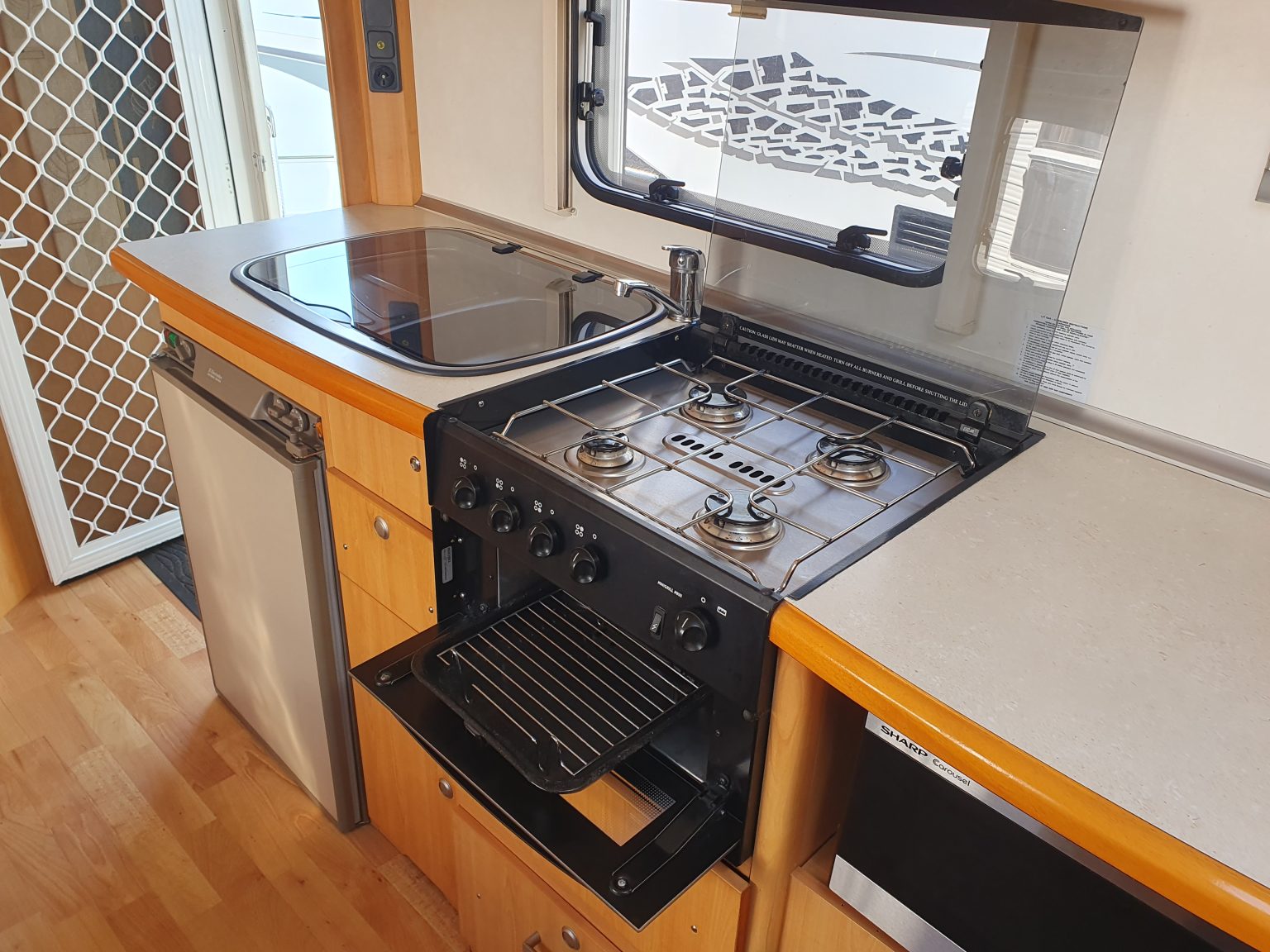 2005 GEIST Q535 ENSUITE CARAVAN - Avan Adelaide