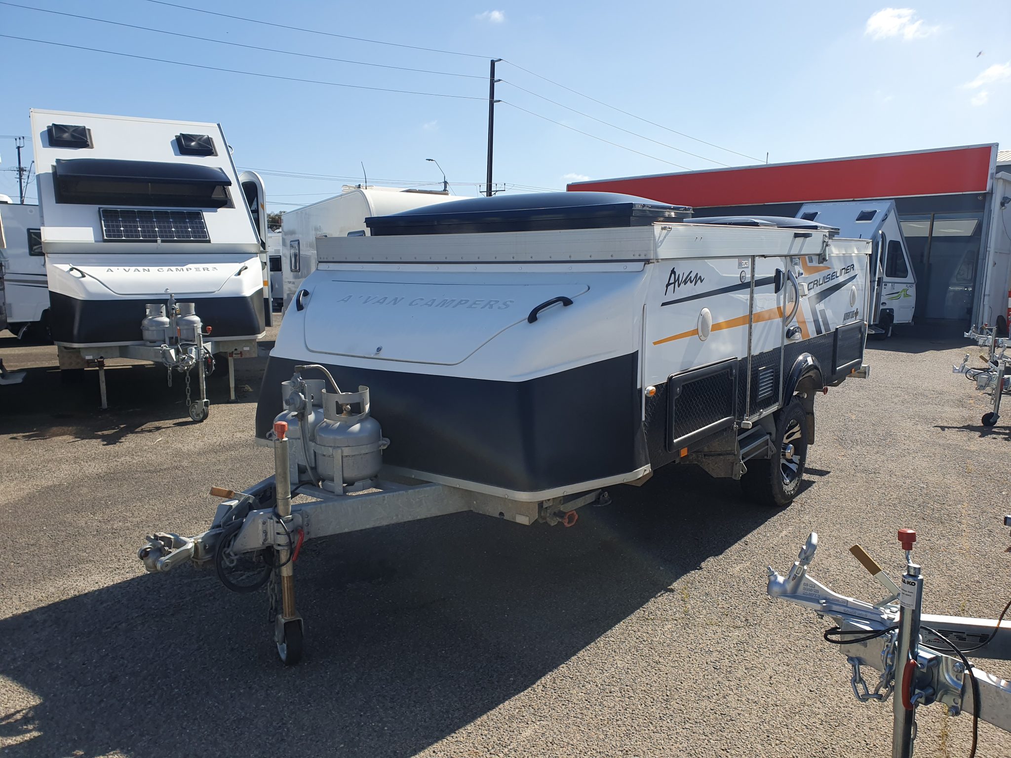 2018 AVAN CRUISELINER 1D ADVENTURE PLUS CAMPER - Avan Adelaide