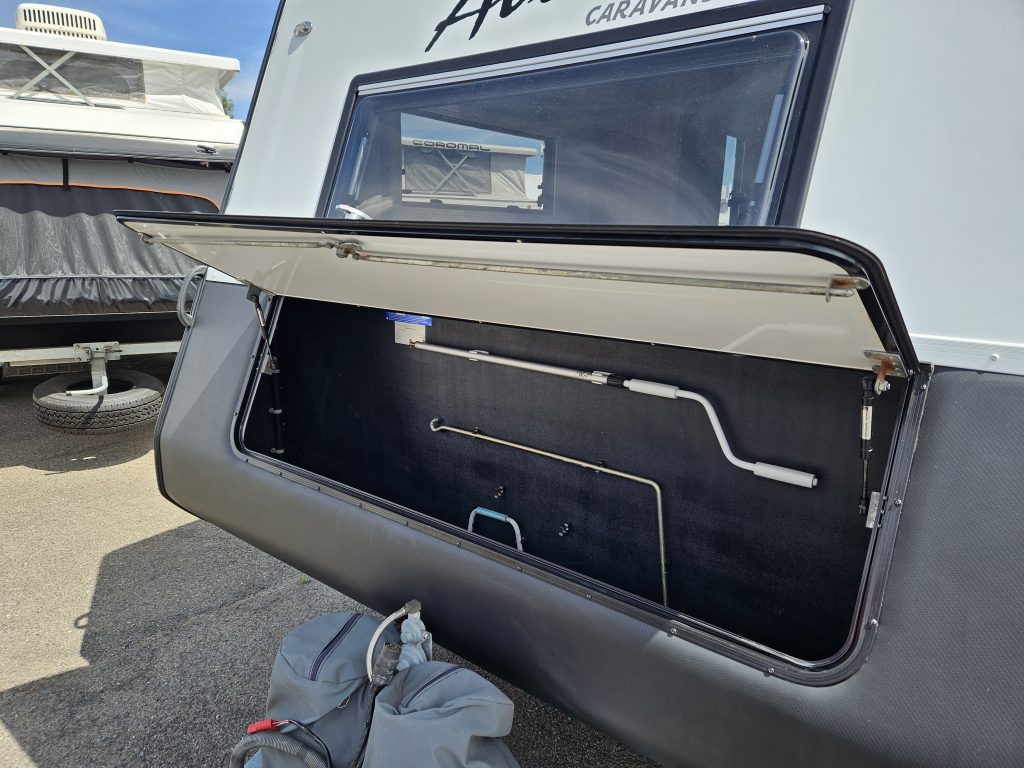 2018 AVAN ASPIRE 499 HARDTOP CARAVAN - Avan Adelaide