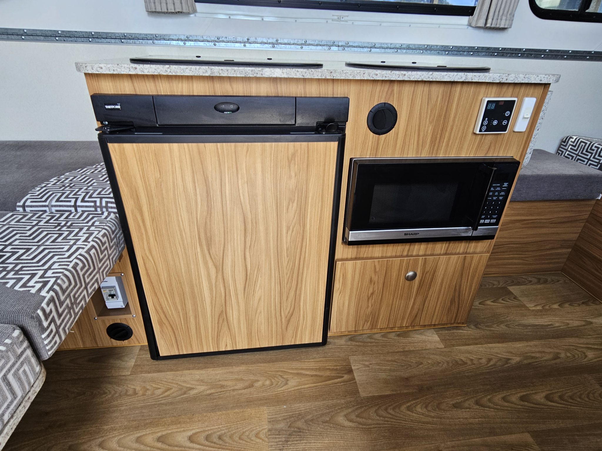 2017 Avan Cruiser 3C Camper - Avan Adelaide