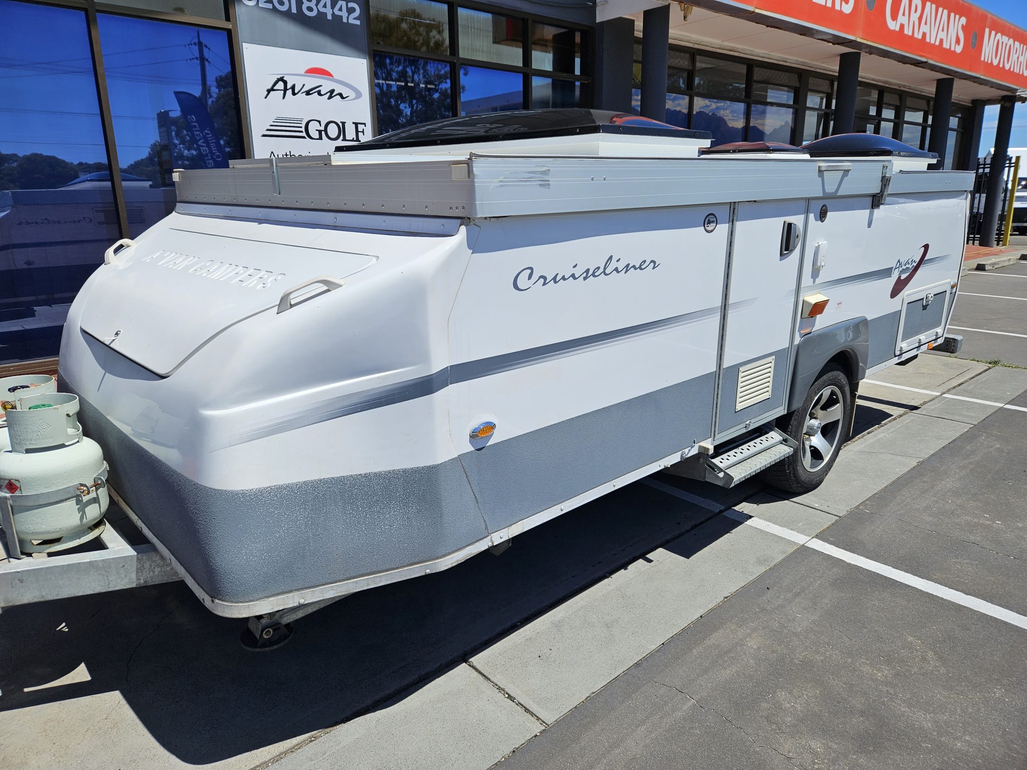 2011 Avan Cruiseliner 5 Camper - Avan Adelaide