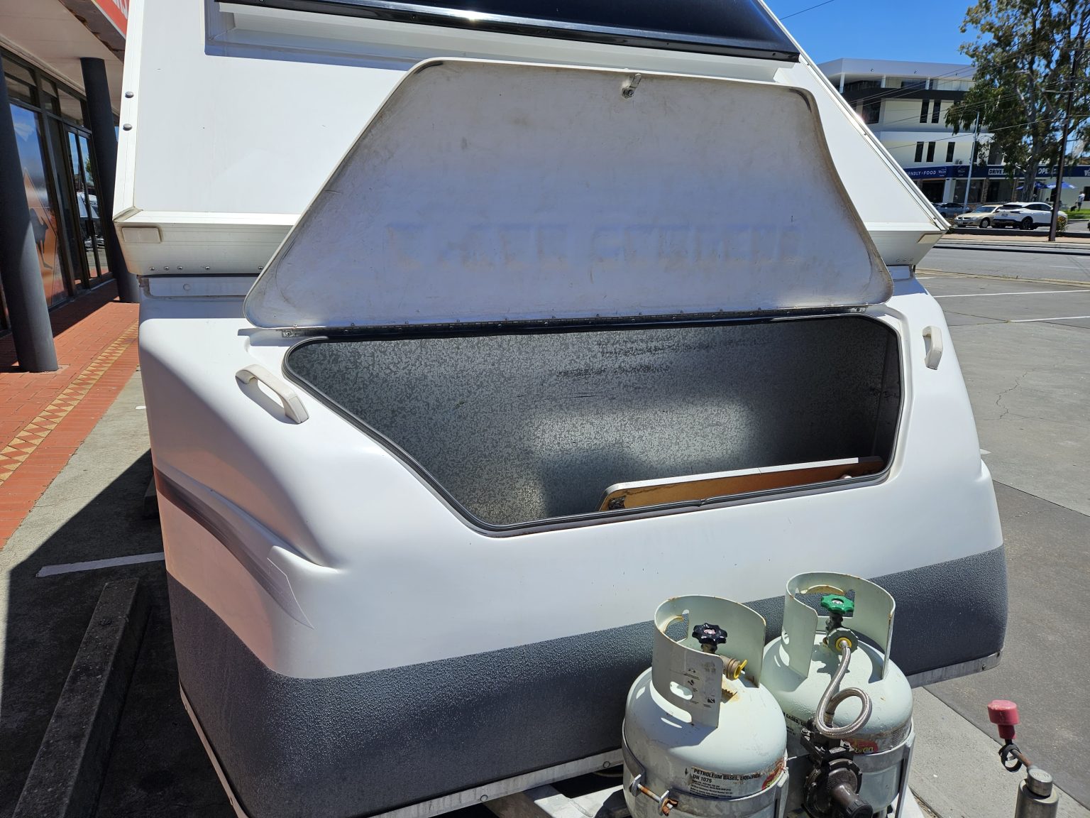 2011 Avan Cruiseliner 5 Camper - Avan Adelaide