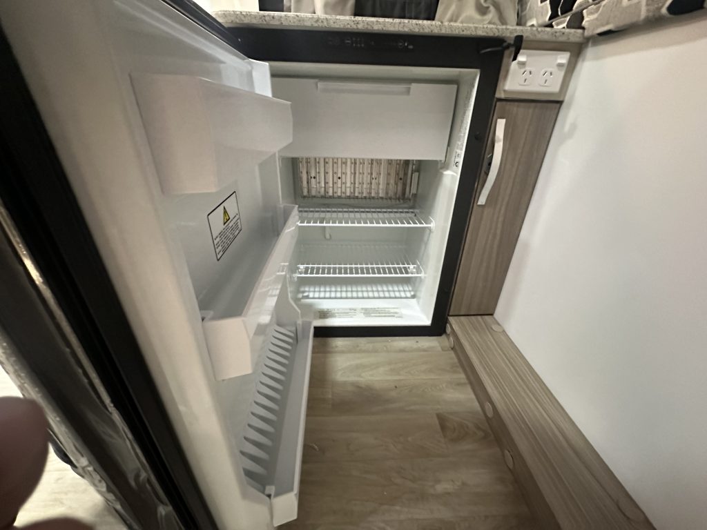 2022 GOLF BUSH CHALLENGER CAMPER - Avan Adelaide