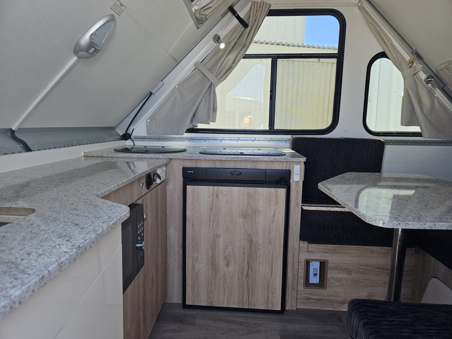 2020 AVAN SPORTLINER CL ADVENTURE PACK CAMPER - Avan Adelaide