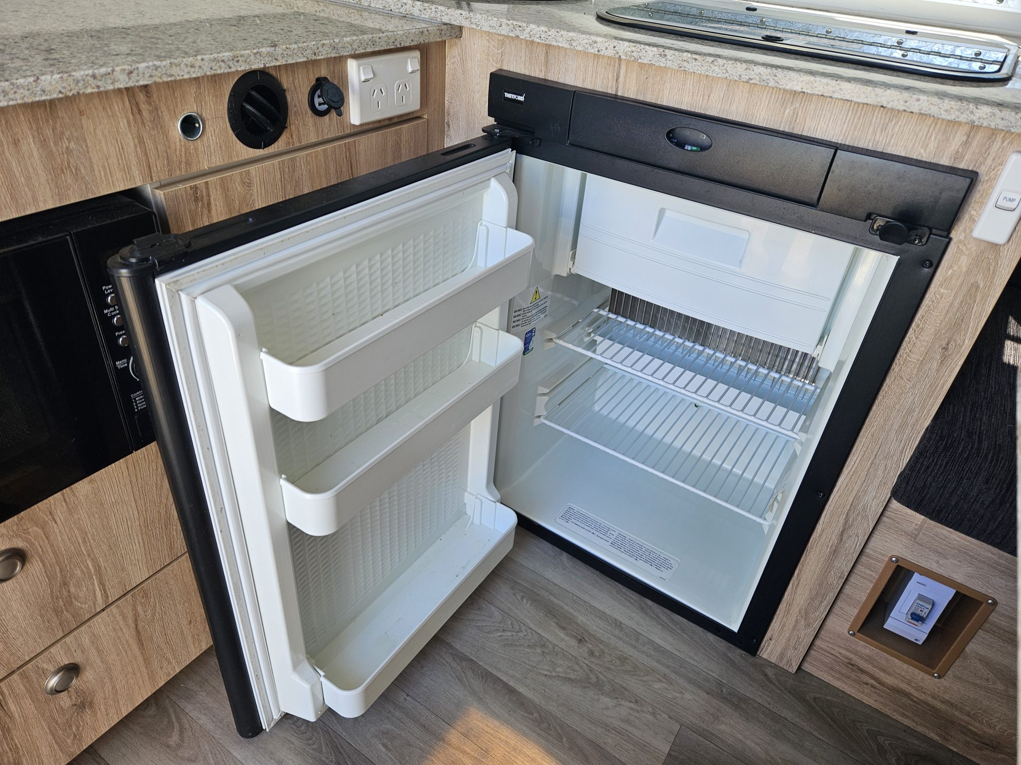 2020 AVAN SPORTLINER CL ADVENTURE PACK CAMPER - Avan Adelaide