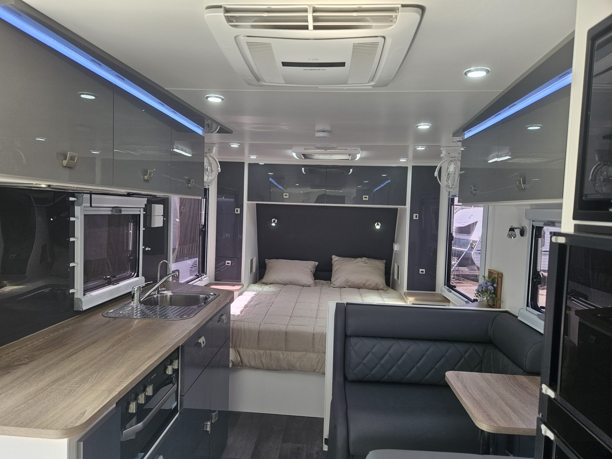 2023 Design RV Forerunner 188 - Avan Adelaide