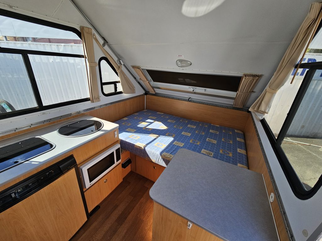 2009 AVAN CRUISELINER 1D ADVENTURE PACK CAMPER - Avan Adelaide
