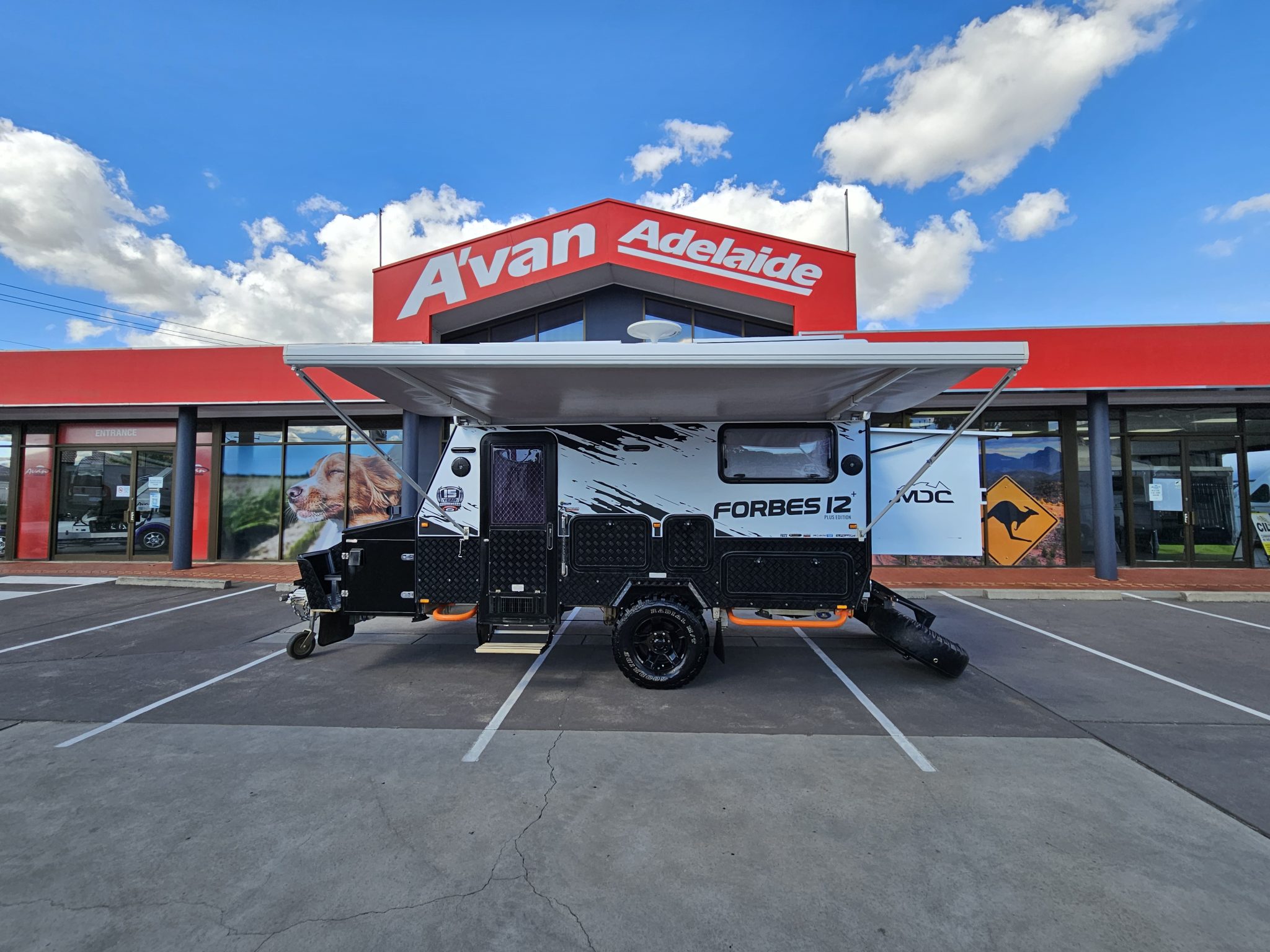 2023 MDC Forbes 12 + Hybrid Caravan - Avan Adelaide