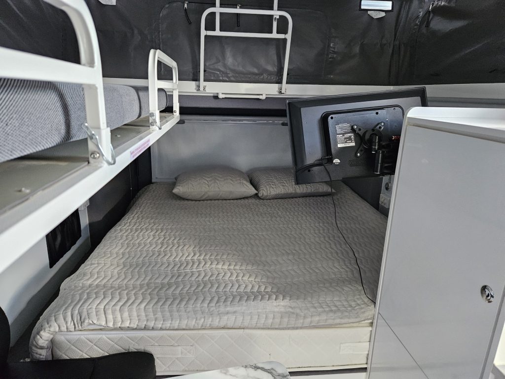 2023 MDC Forbes 12 + Hybrid Caravan - Avan Adelaide