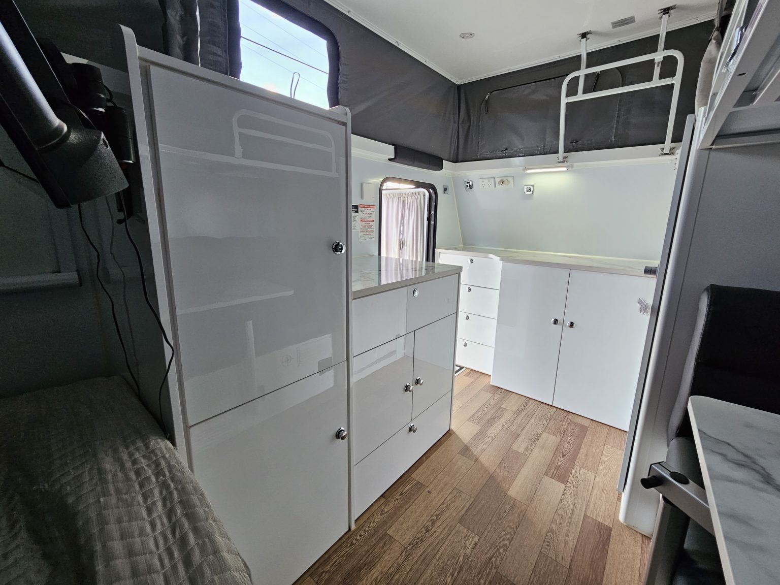 2023 MDC Forbes 12 + Hybrid Caravan - Avan Adelaide