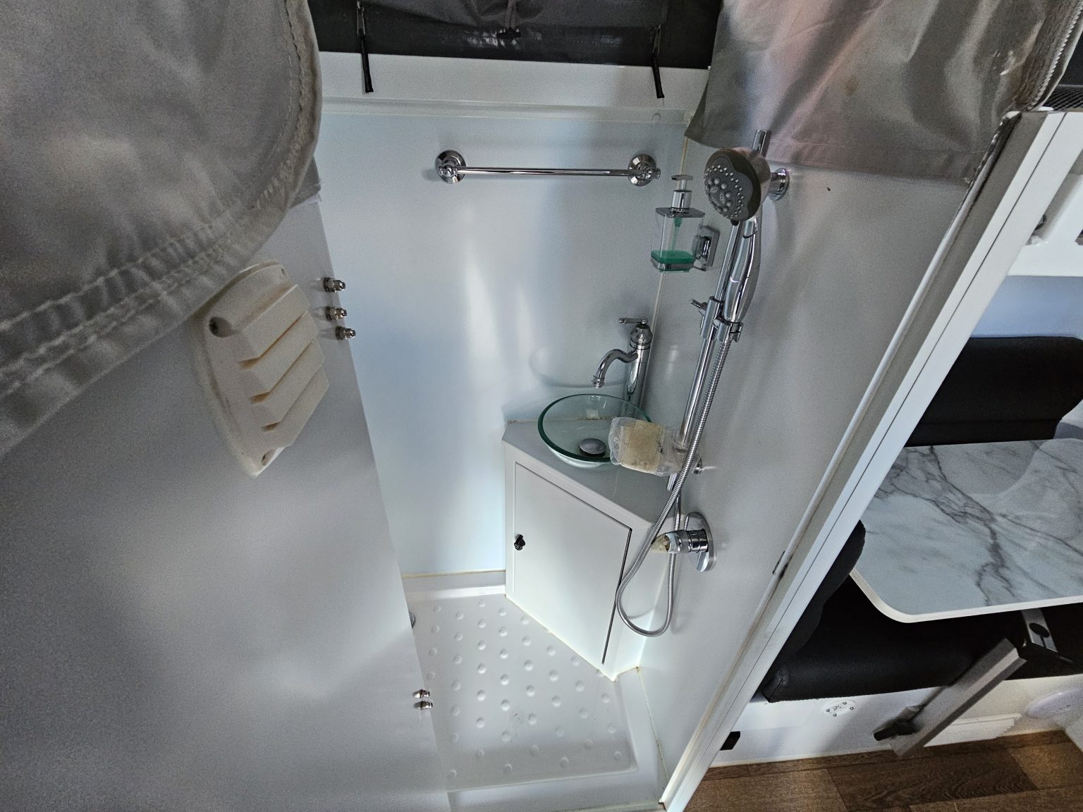 2023 MDC Forbes 12 + Hybrid Caravan - Avan Adelaide