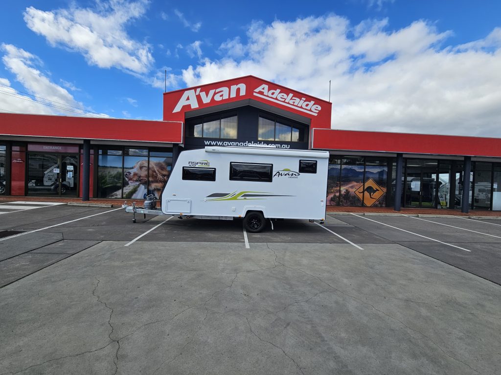 2024 AVAN ASPIRE 470 SHOWER / TOILET CARAVAN - Avan Adelaide