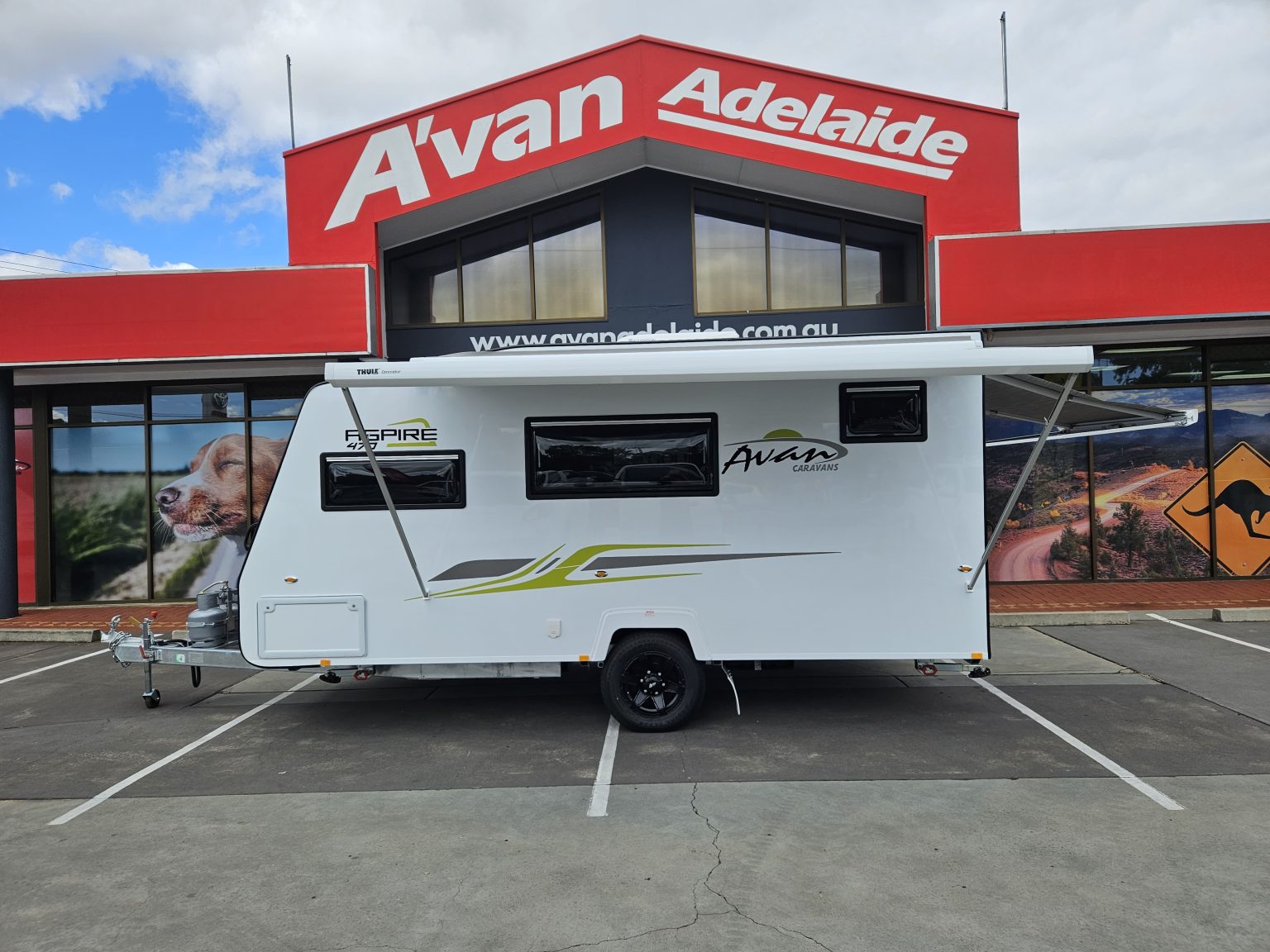 2024 AVAN ASPIRE 470 SHOWER / TOILET CARAVAN - Avan Adelaide