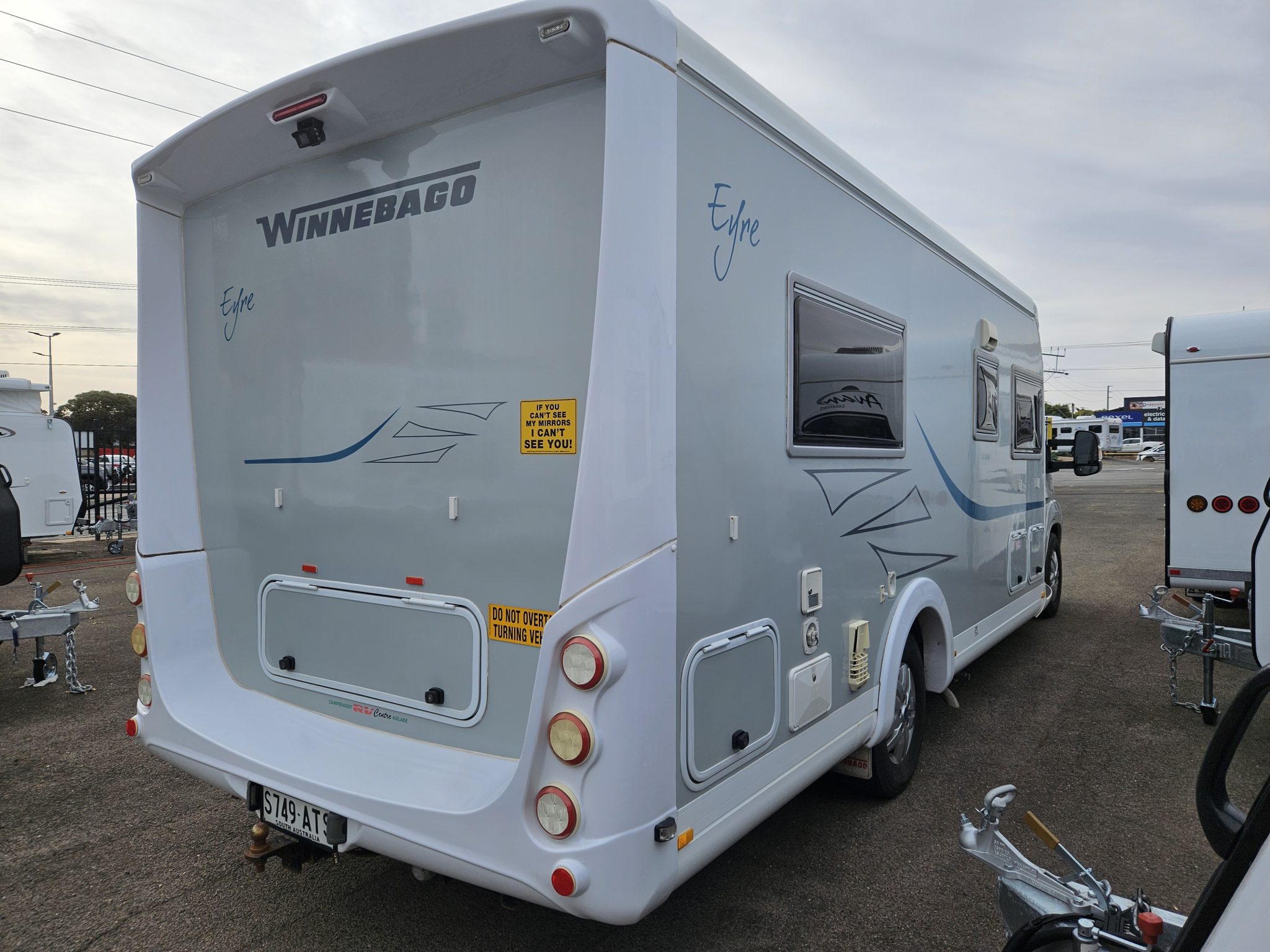 2012 Winnebago Eyre Motorhome - Avan Adelaide