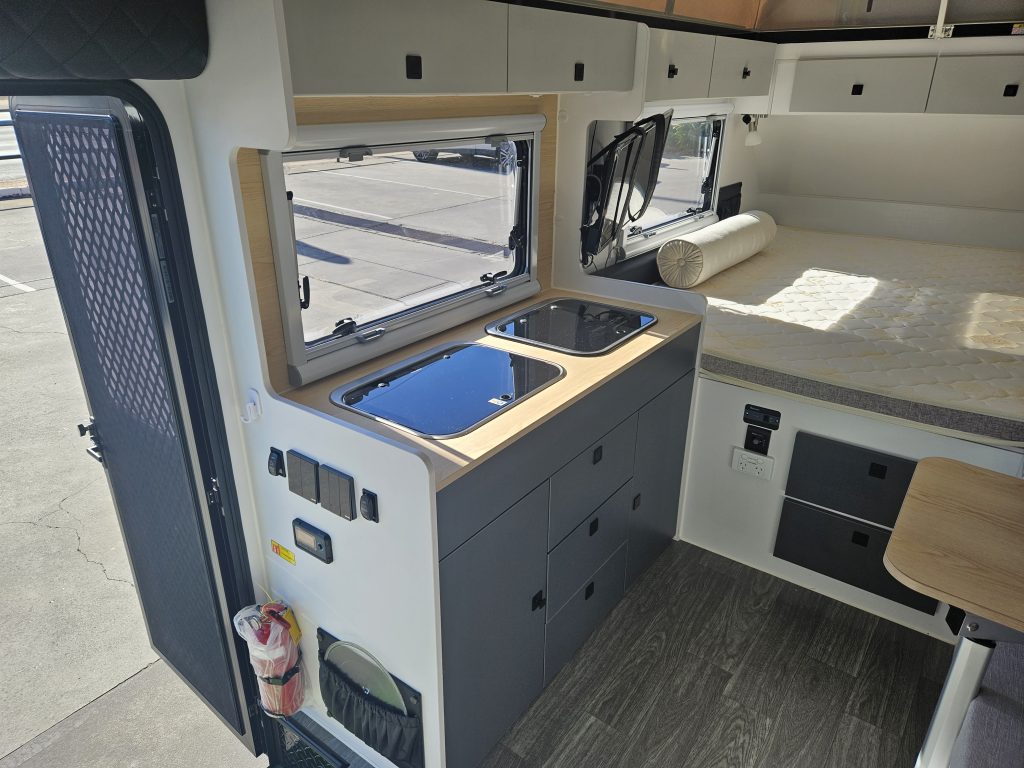 2023 Stoney Creek SCOUT 15 Gen Hybrid Caravan - Avan Adelaide