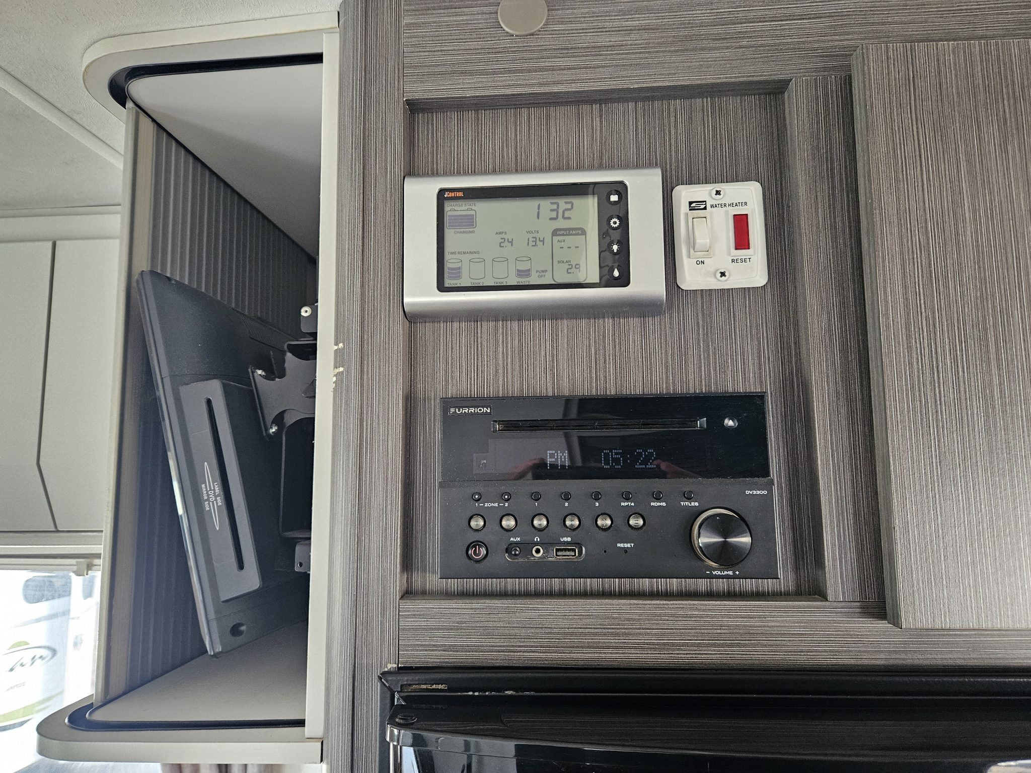 2018 JAYCO CONQUEST MOTORHOME - Avan Adelaide