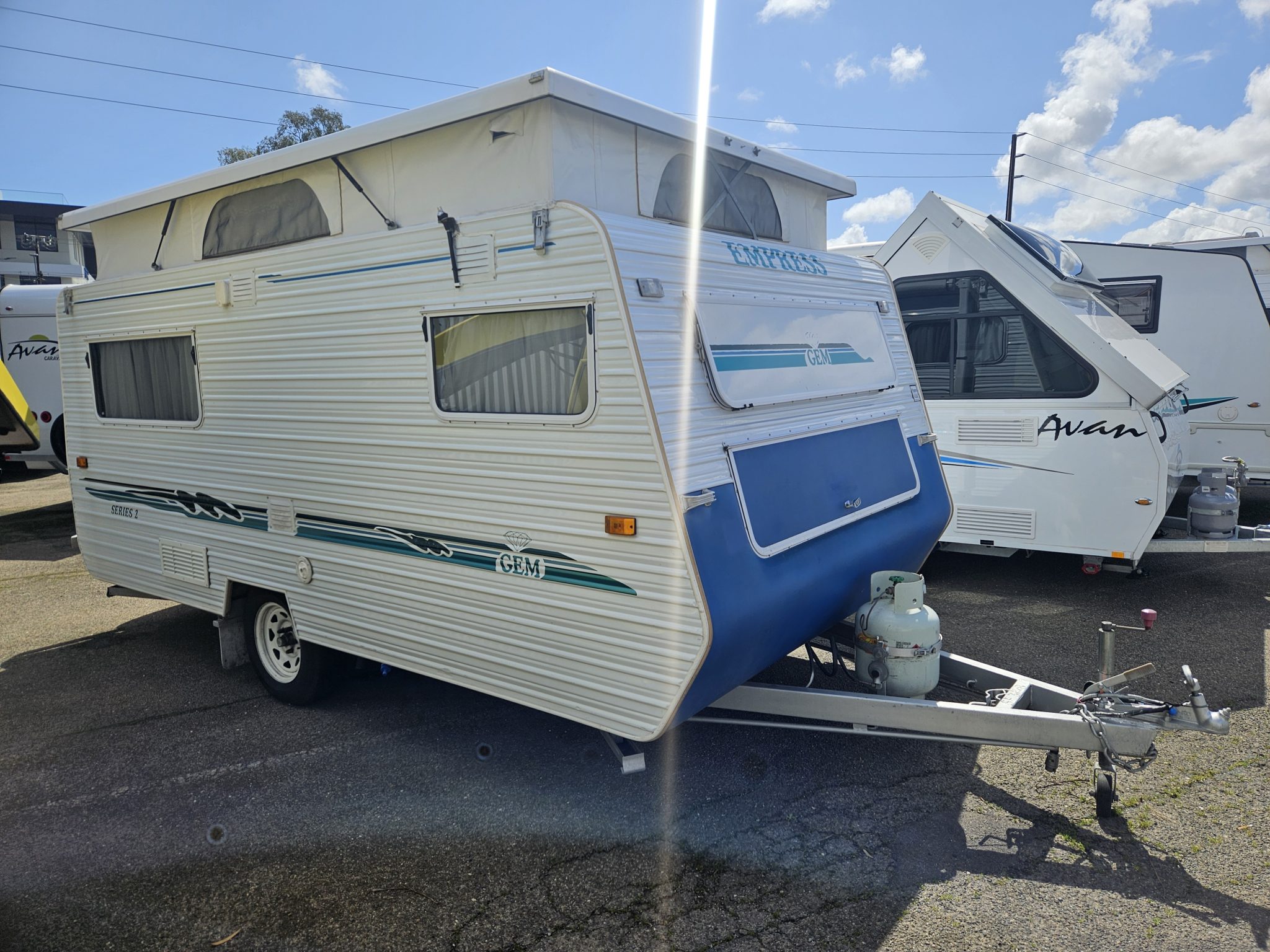 2003 EMPRESS GEM POP TOP CARAVAN - Avan Adelaide