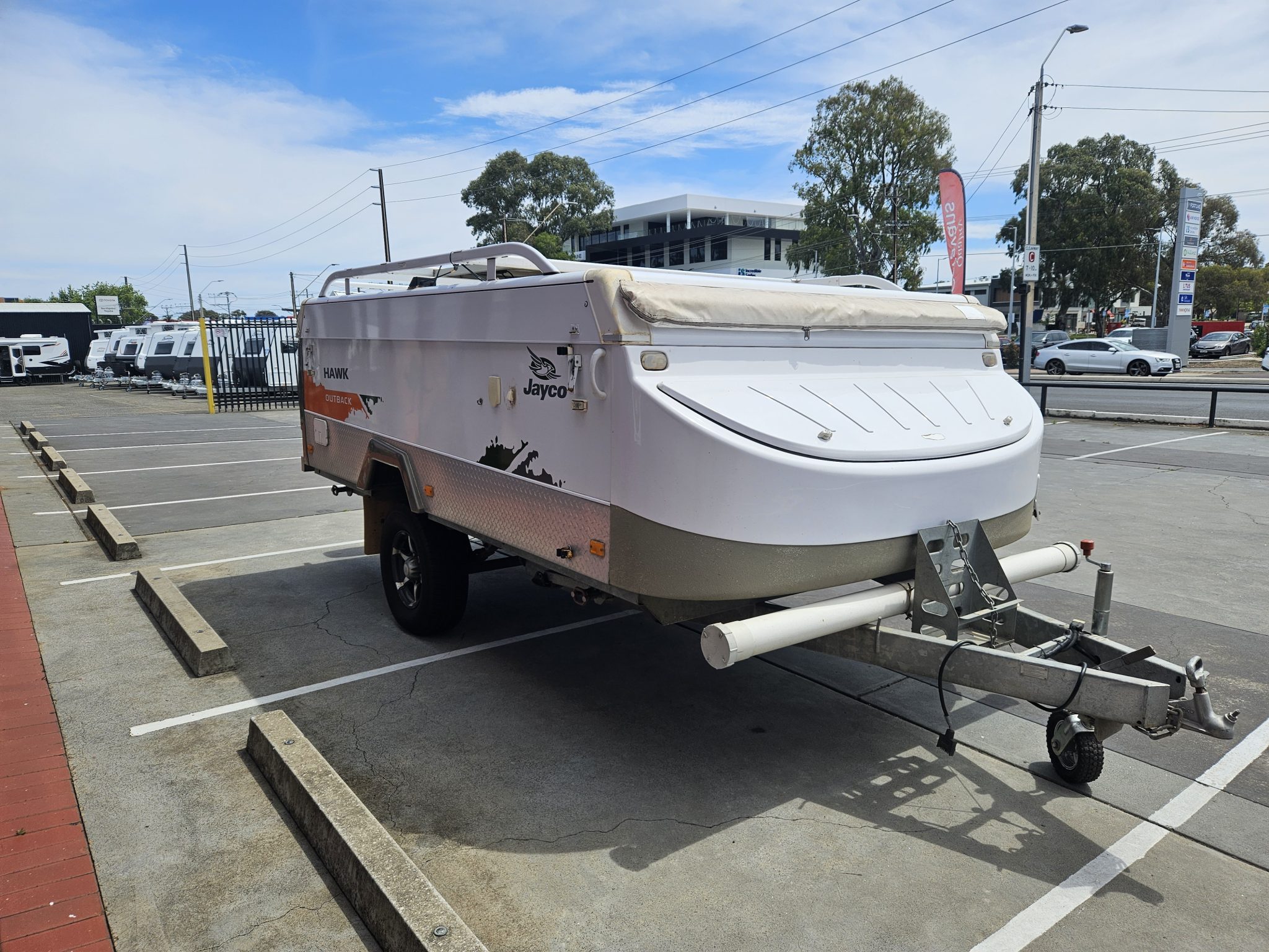 2011 JAYCO OUTBACK HAWK CAMPER TRAILER - Avan Adelaide