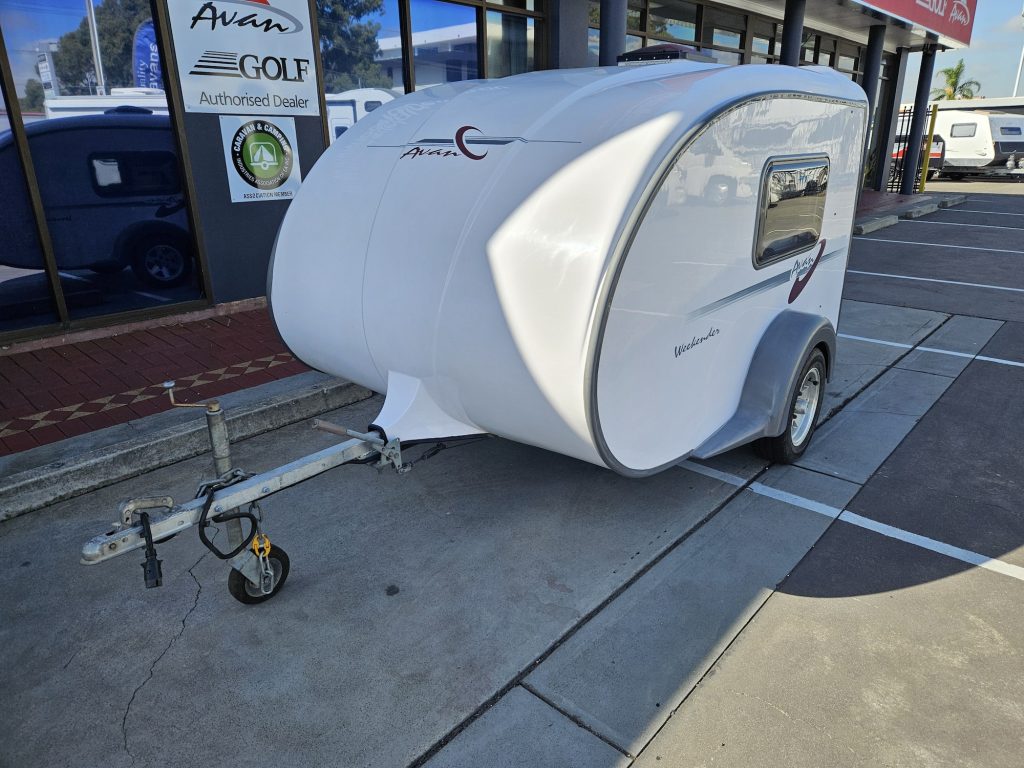 2011 AVAN WEEKENDER CAMPER - Avan Adelaide