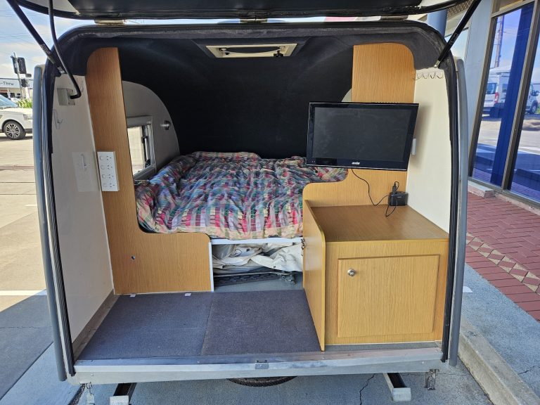 2011 AVAN WEEKENDER CAMPER - Avan Adelaide