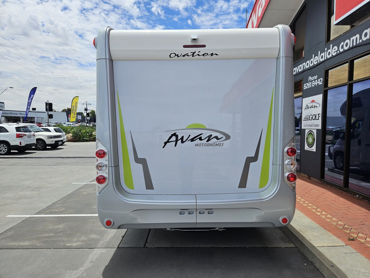 AVAN OVATION M6 C CLASS MOTORHOME - Avan Adelaide