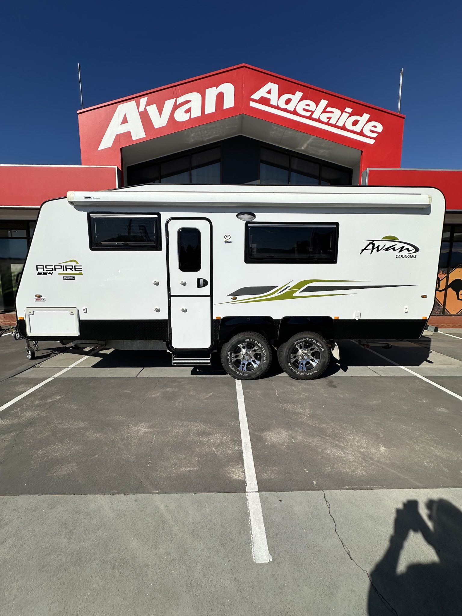 2018 AVAN ASPIRE 564 HT CARAVAN - Avan Adelaide