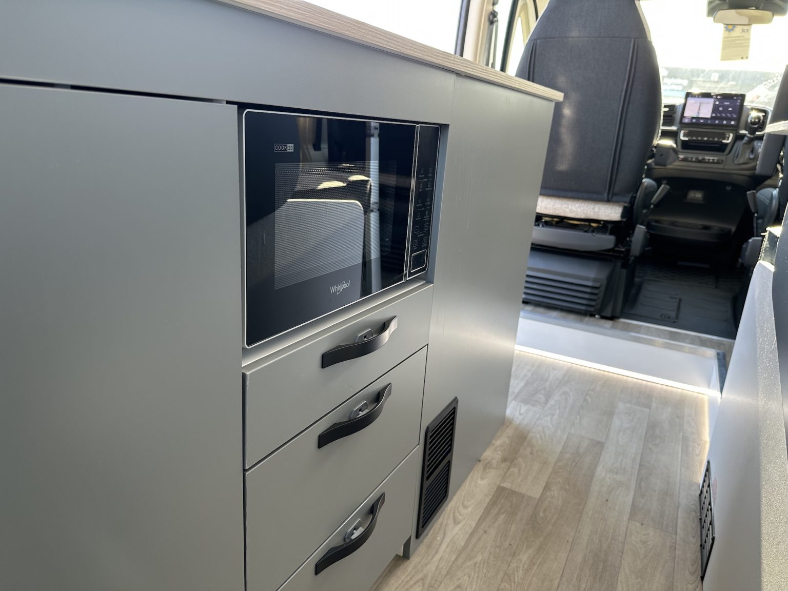 2025 AVAN APPLAUSE 600-2 MOTORHOME - Avan Adelaide