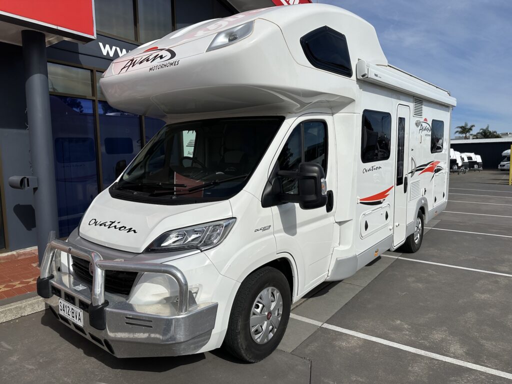 2018 AVAN OVATION M3 MOTORHOME - Avan Adelaide