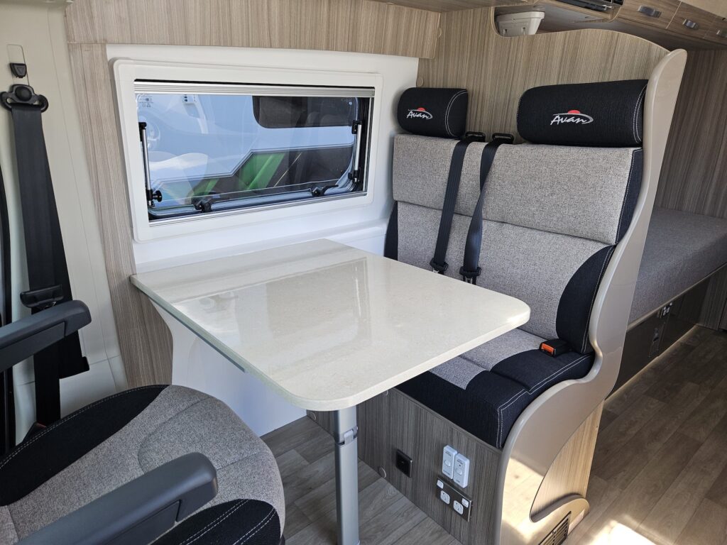 2025 AVAN APPLAUSE 600-1 MOTORHOME - ONLY ONE AVAILABLE AT THIS PRICE ...